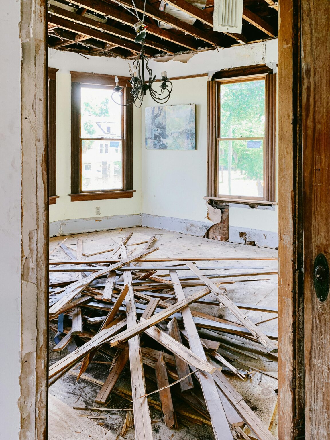 Plafond slopen? Professionele sloopdiensten voor uw project